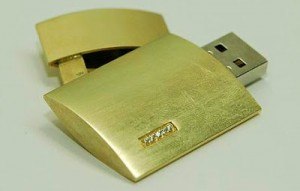 18 carat pure gold Golden Stick; an expensive USB flash drive from ...